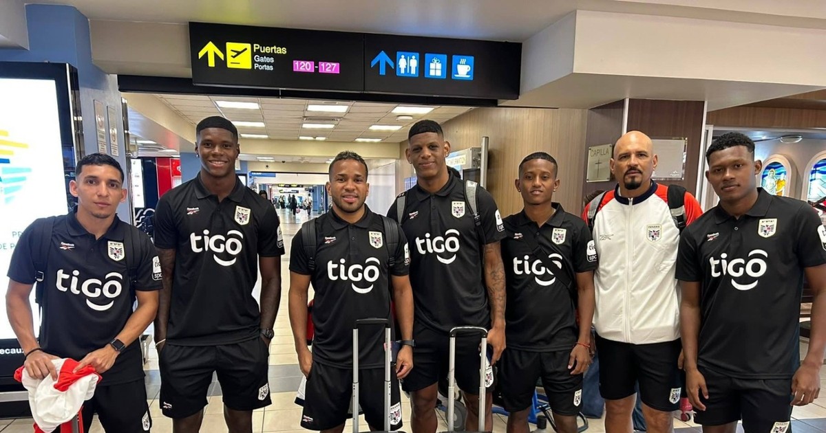 Panamá aterrizó en Santa Cruz para el duelo ante la Verde en Tarija