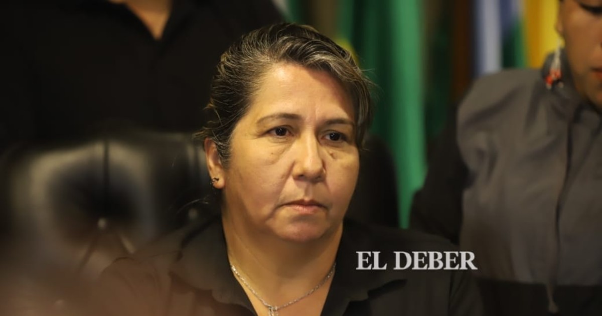 Aida Gil, una chiquitana, es la gobernadora interina de Santa Cruz